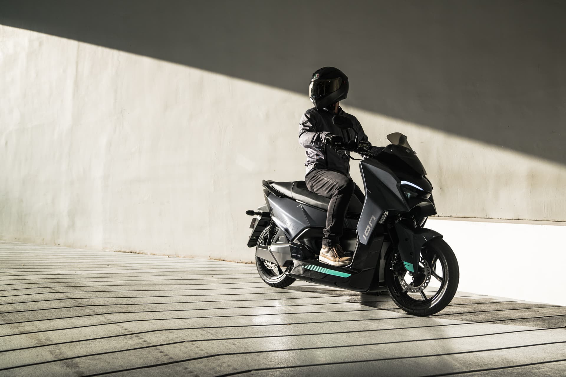 LOOK GOOD. FEEL GOOD.